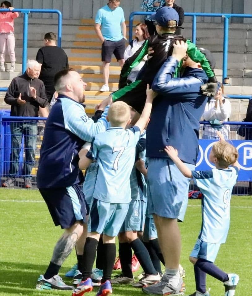 Heyside FC | Manchester FA Charter Standard Accredited Club